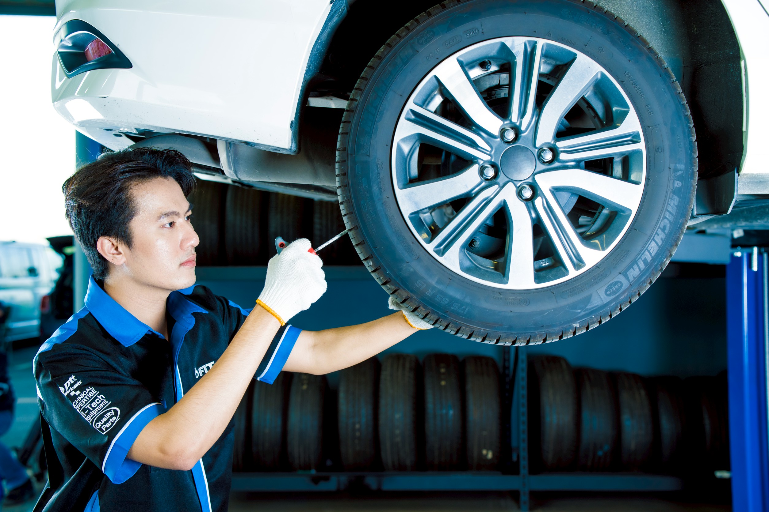 สินค้าและบริการ FIT Auto